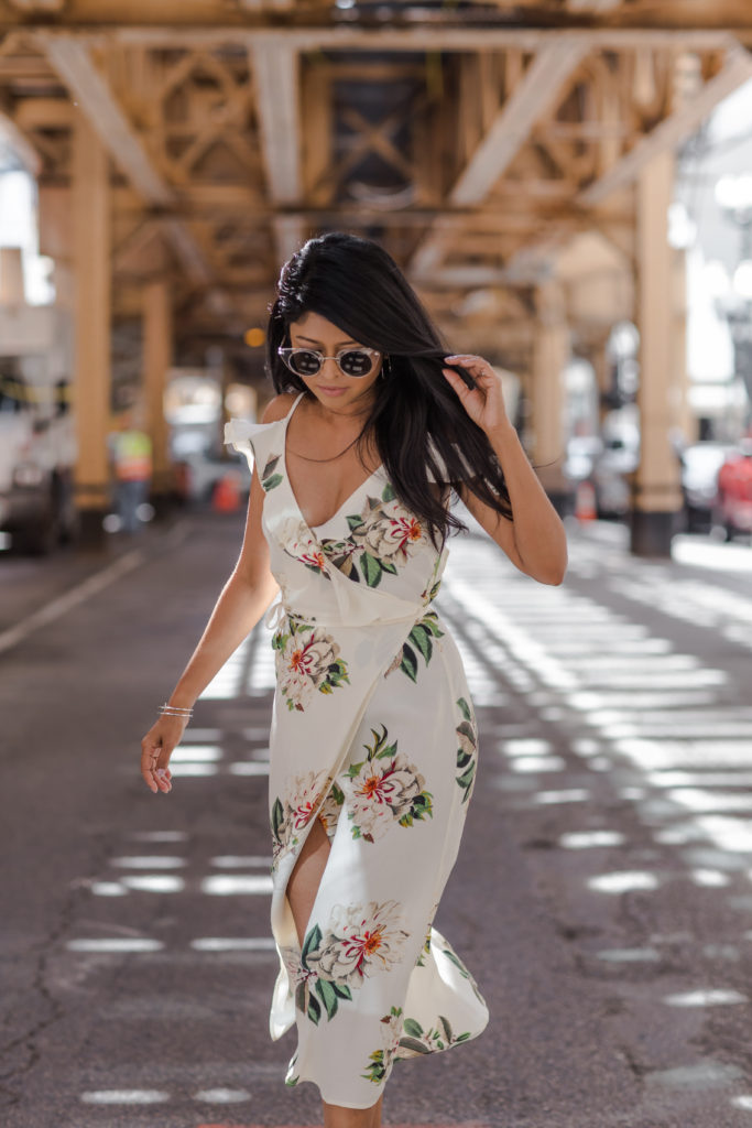 THE PERFECT SUMMER DRESS - Walk In Wonderland