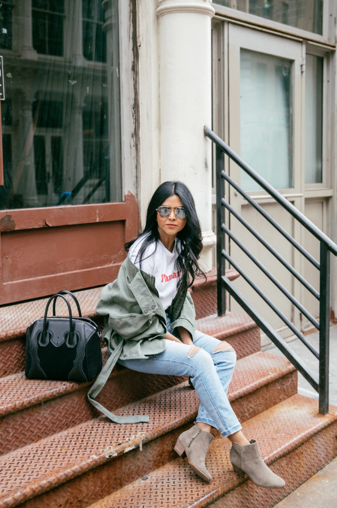 THE EXPLORER - Walk In Wonderland