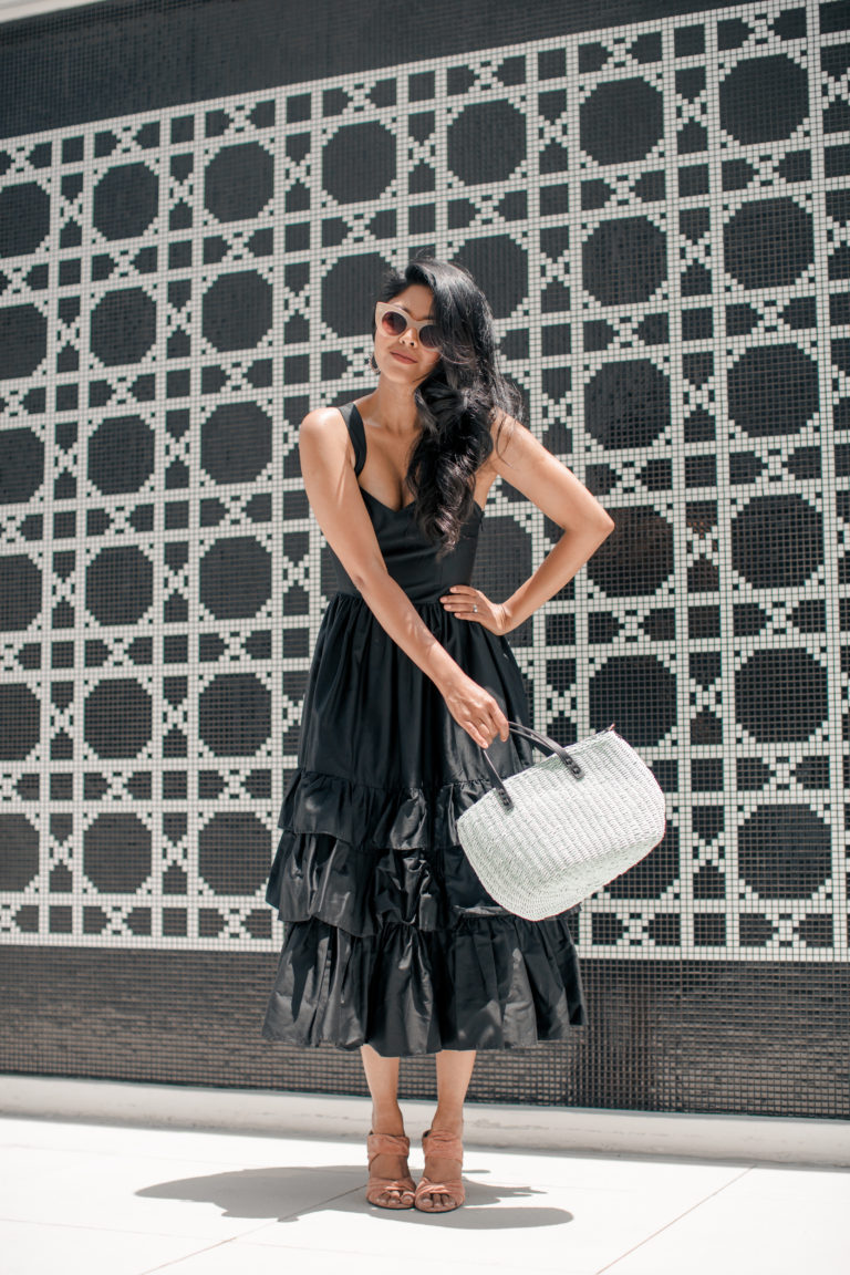 ROMANTIC RUFFLES - Walk In Wonderland