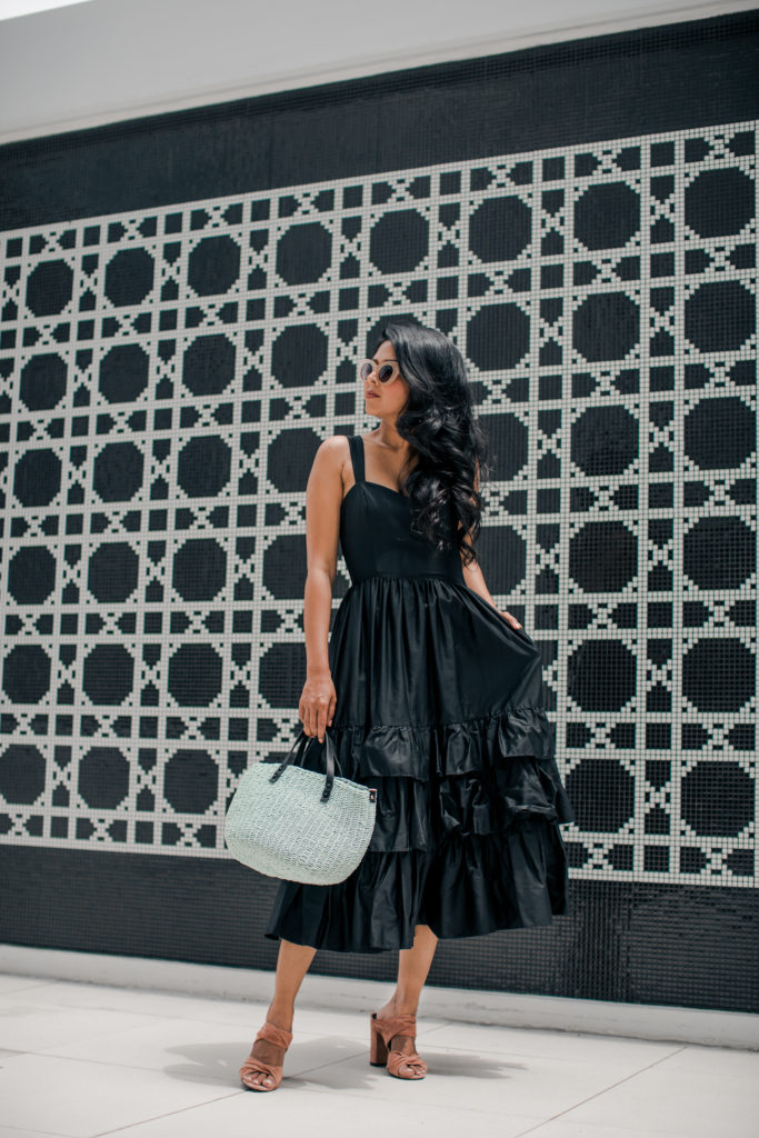 ROMANTIC RUFFLES - Walk In Wonderland