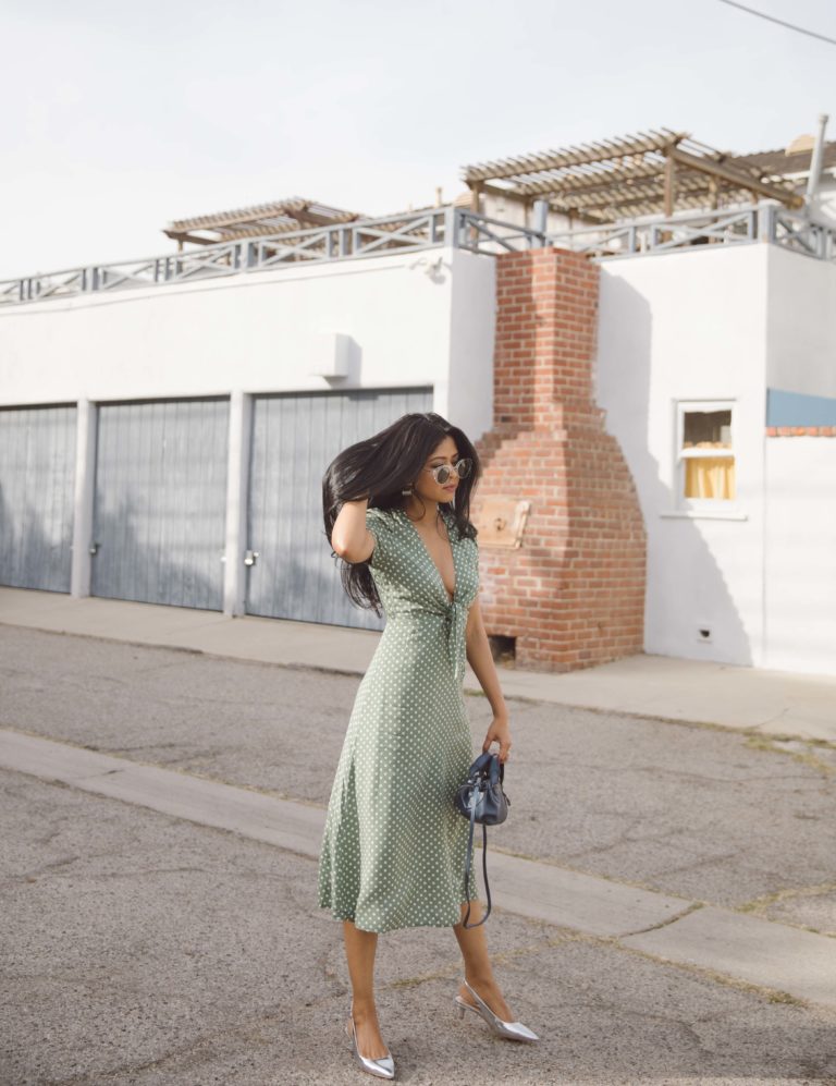 RESORT READY - Walk In Wonderland